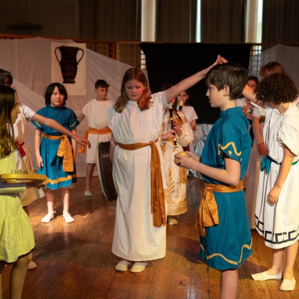 Michael Hall - Class 5b play 'Into The Labyrinth'