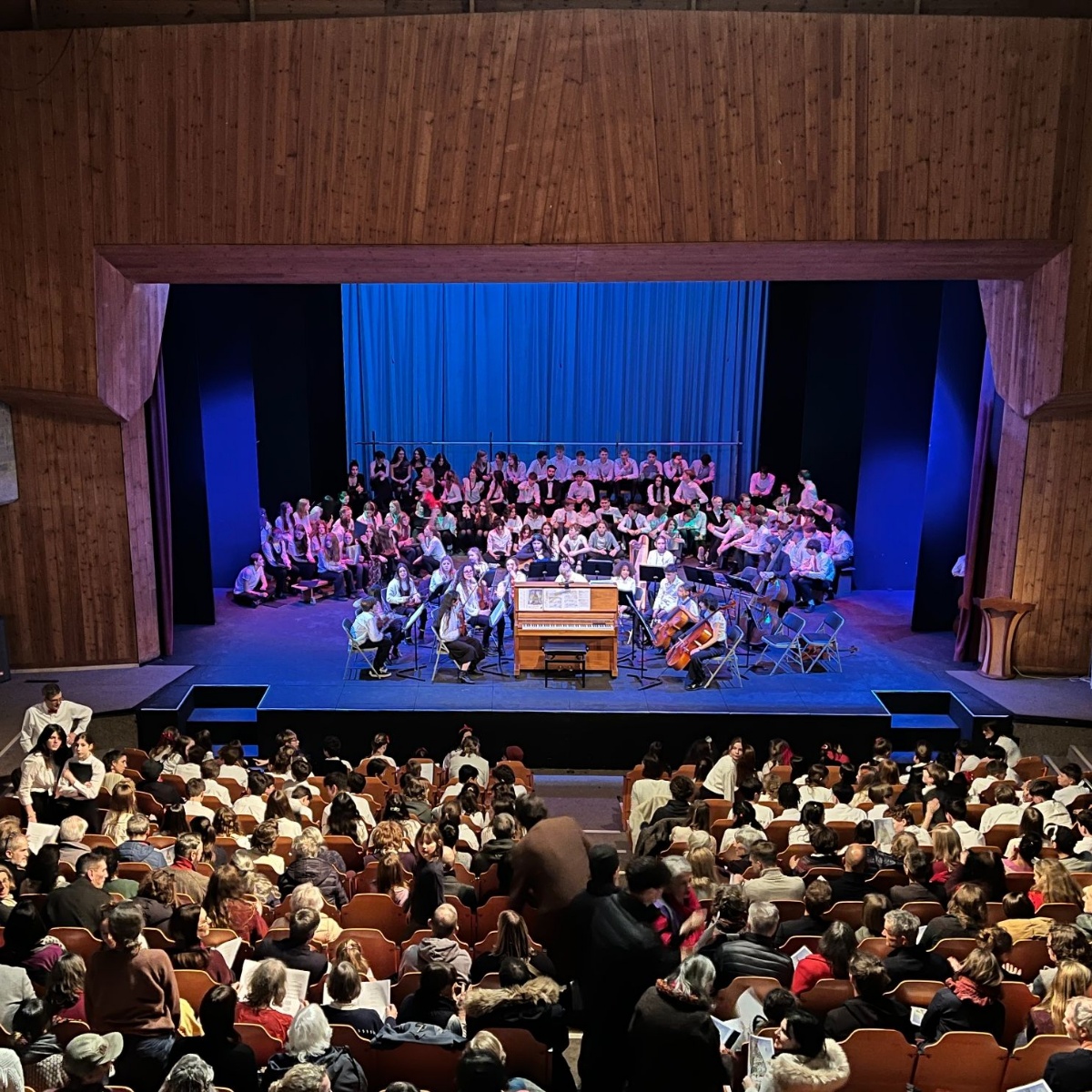 Michael Hall - Advent Festival of Music